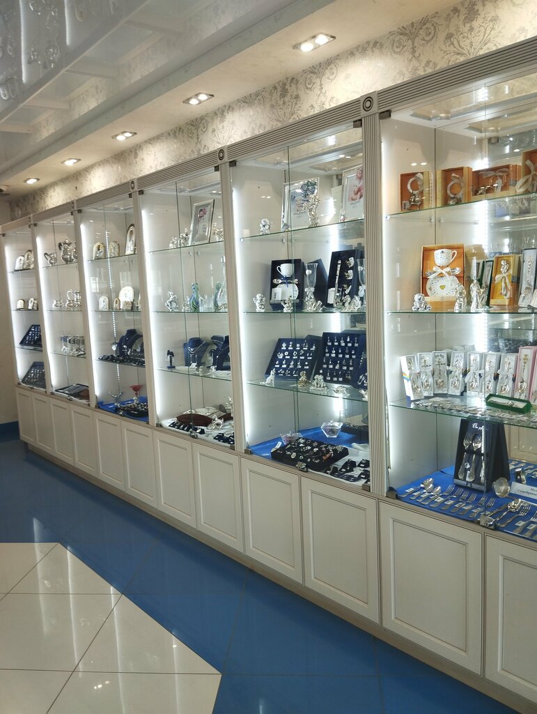 Hediyelik eşya mağazaları Кубачи, Vladimir, foto