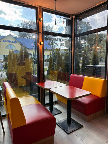 Fast food Chicken Bricken, Slutsk, foto