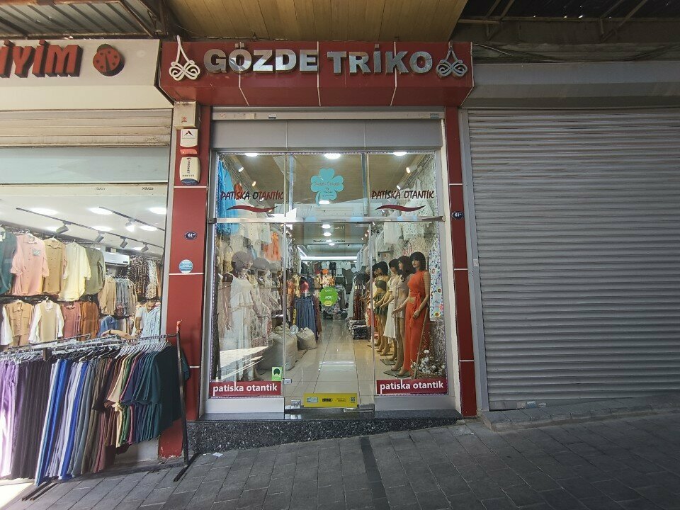 Giyim mağazası Gözde Triko, İzmir, foto