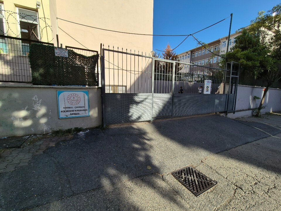 i̇lkokul Ayşe Nezahat Kurukahveci İlkokulu, İstanbul, foto