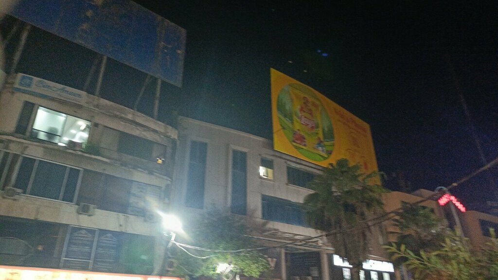 Giyim mağazası Dubai dupata collection, Islamabad, foto