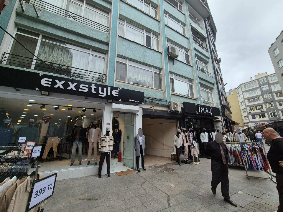 Giyim mağazası Exx style, İstanbul, foto