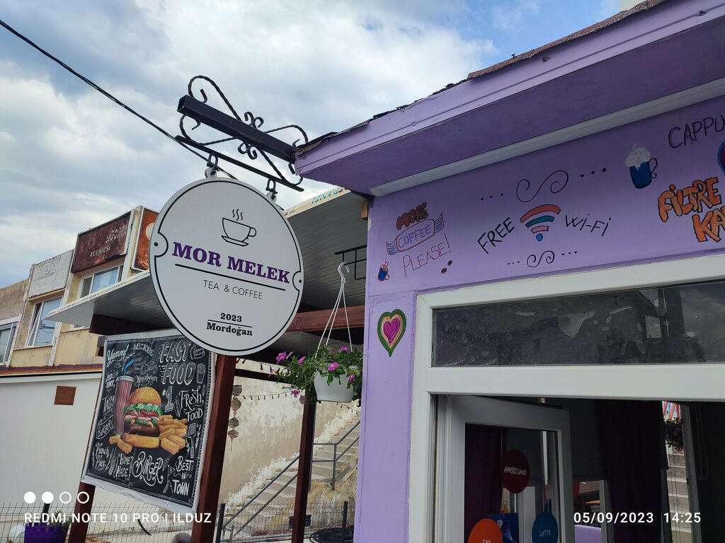 Kafe Mor Melek Kafe, Karaburun, foto