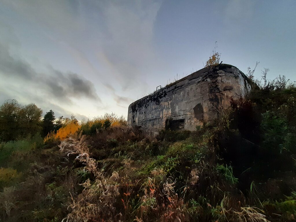 Turistik yerler Командный пункт 6-дм батарей, Saint‑Petersburg ve Leningradskaya oblastı, foto