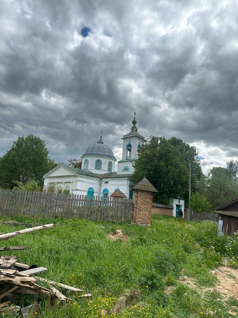 Ortodoks kiliseleri Tserkov Svyatotroitskaya, Pskovskaya oblastı, foto