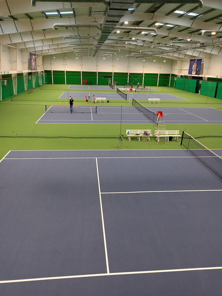 Tenis kortu Tenis Merkezi, Türkistan, foto