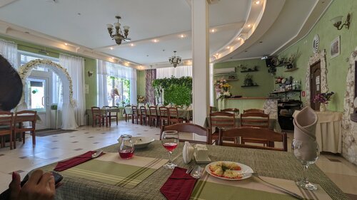 Kafe Kafe Sosnovy bor, Jirnovsk, foto