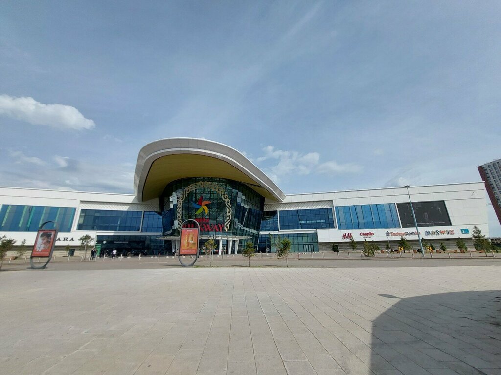 Giyim mağazası Columbia, Astana, foto