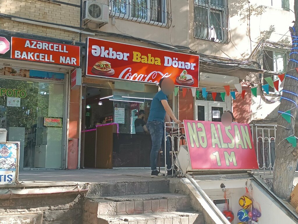 Kafe Aləm Dönər, Bakü, foto