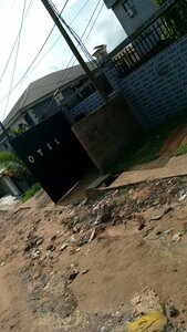 Hotel Pilot (Littoral, Wouri, Douala, Ngodi Bakoko), otel  Douala'dan