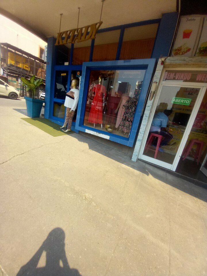 Giyim mağazası Boutique Kitady, Loanda, foto