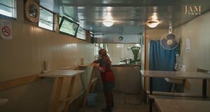 Старые времена (Eka Bezhanishvilis Street No:13), kafe  Tiflis'ten