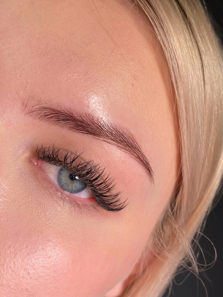 Kaş ve kirpik salonu Makagon Olga brows & lashes, Koroliov, foto