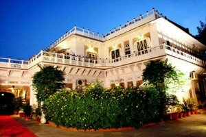 The Kothi Heritage (Issyk-Kul Region, Tong District, Kajy-Sai Village), otel  Jodhpur'dan