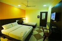 Season 4 Residences - Teynampet (State of Tamil Nadu, Blue Line, Teynampet), otel  Chennai'den