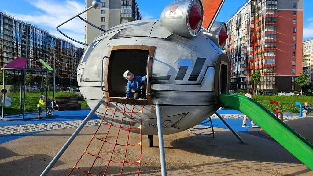 Oyun alanı Playground, Saint‑Petersburg, foto