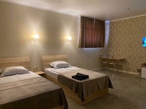 Volna  (ulitsa Entuziastov No:6, Orenburg, SNT Medik), otel  Orenburg'dan