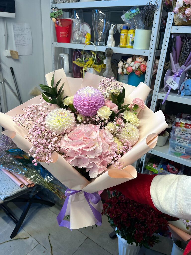 Çiçekçiler Миндаль, Nijegorodskaya oblastı, foto