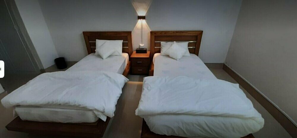 Otel Sharja Hotel And Restaurant, Mingaora, foto