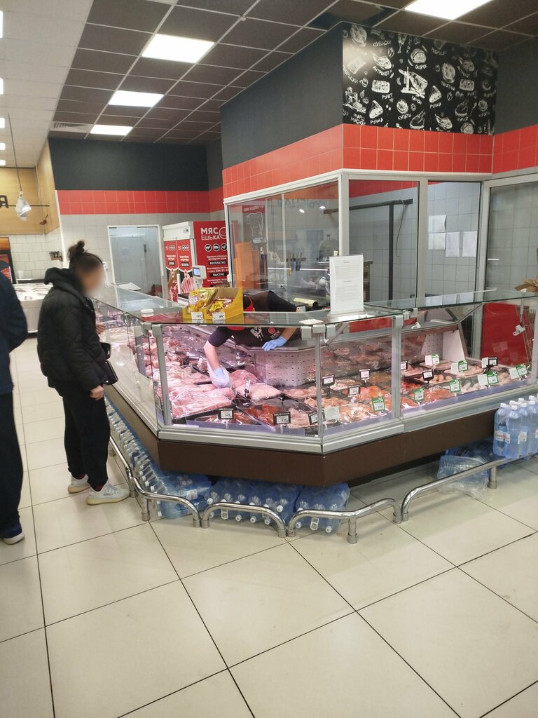 Kasap, şarküteri Мясоешька, Krasnoyarsk, foto