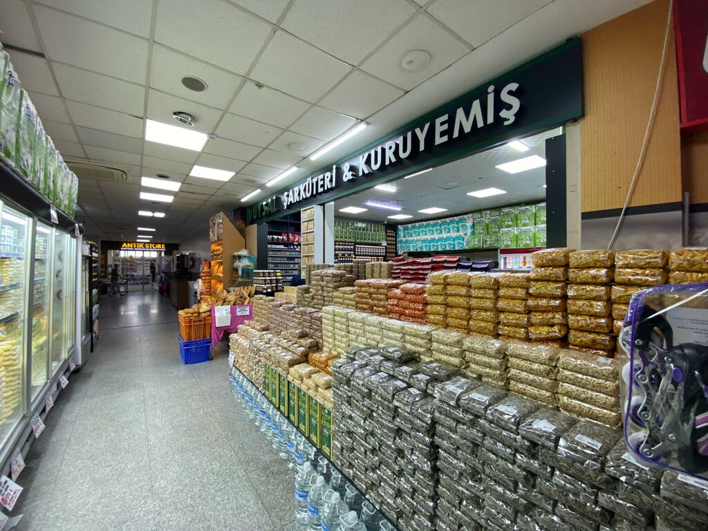 Kuruyemiş, atıştırmalık, kuru meyve Uysal Kuruyemiş, İstanbul, foto