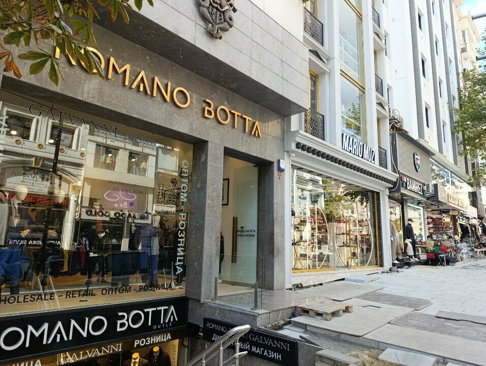 Giyim mağazası Romano Botta, İstanbul, foto