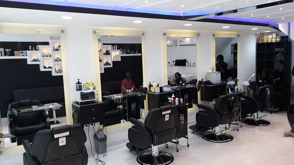 Berberler Steph Coiffure Marcory, Abican, foto