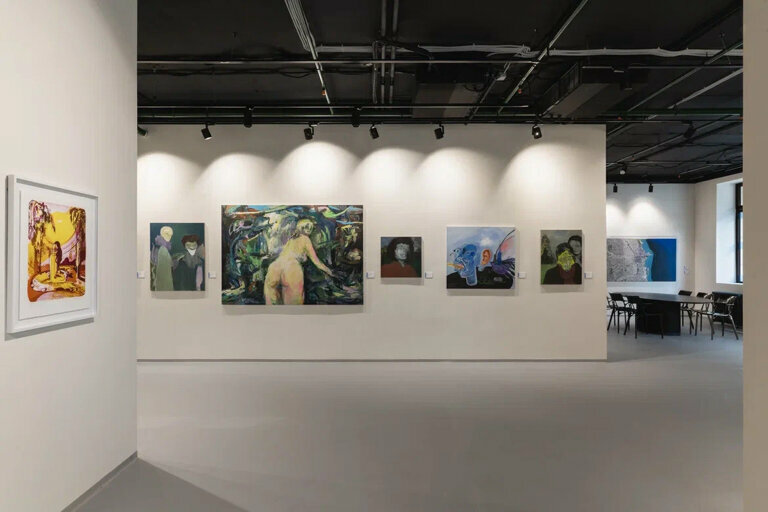 Sanat galerisi Serene Gallery, Moskova, foto