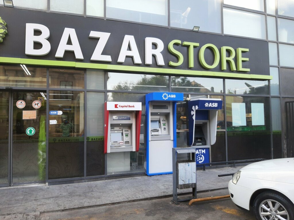 ATM'ler Kapital Bank, Bakü, foto