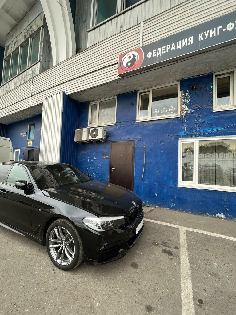 Otomobil satış galerileri Bunker Autogroup, Moskova, foto