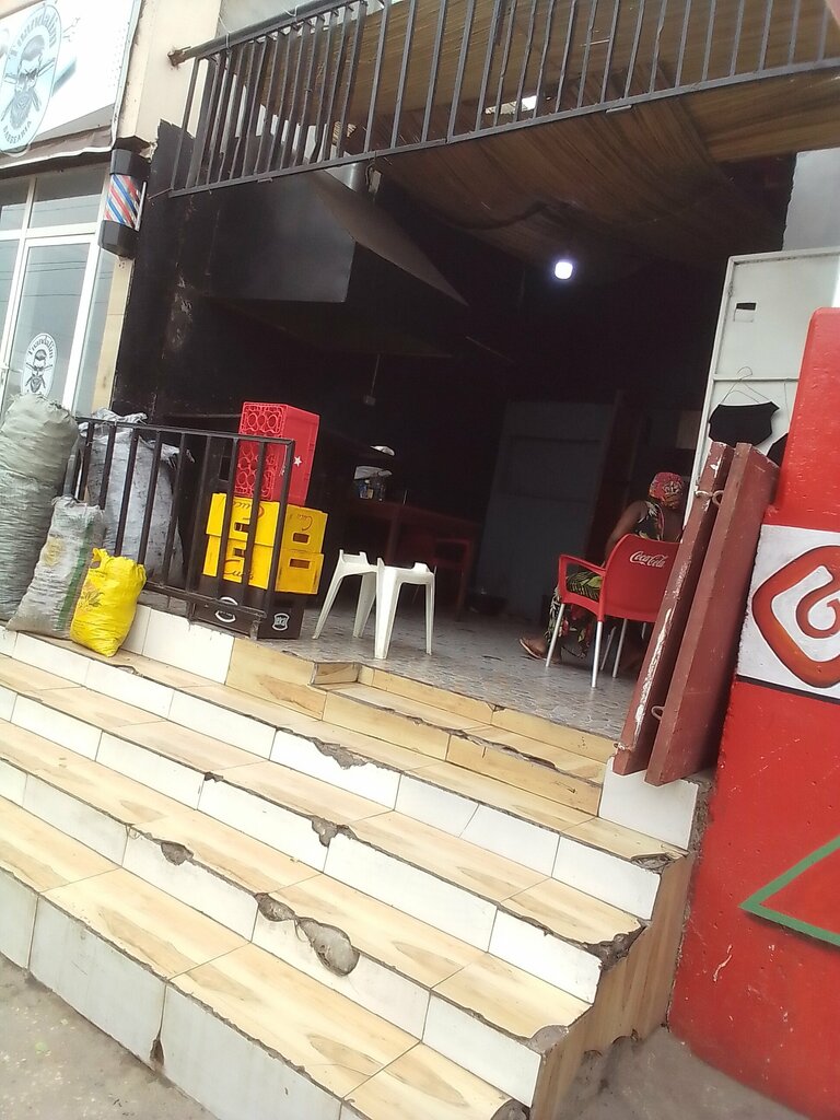 Restoran A Cubata, Loanda, foto