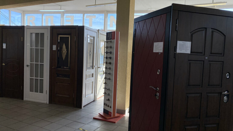 Kapılar Двери опт розница, Saint‑Petersburg, foto