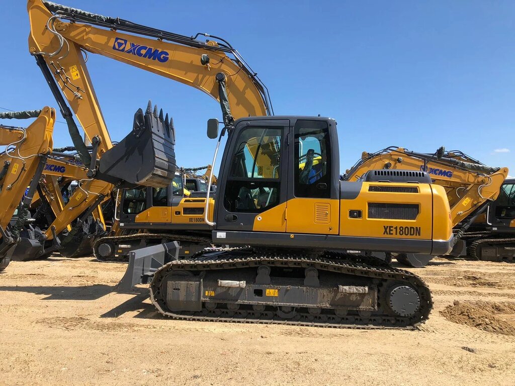 i̇nşaat ekipmanı kiralama Rational Logistics, Moskova, foto