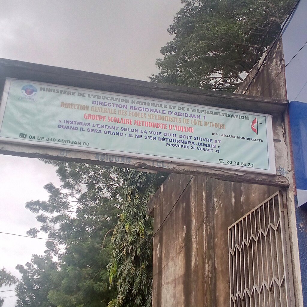 Yurtlar Methodist School Group of Adjamé, Abican, foto