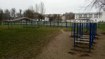 Sports ground (Brest, Esplanada Territory), spor alanı  Brest'ten
