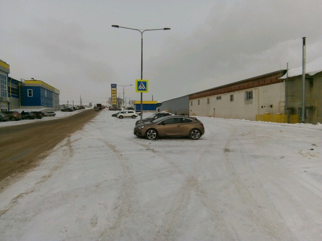 Otoparklar Парковка ТЦ Хороший, Saransk, foto