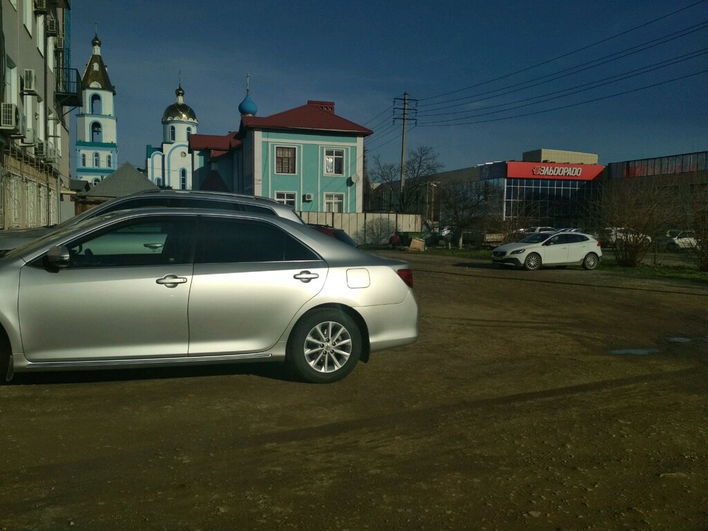 Otoparklar Автомобильная парковка, Krasnodar, foto