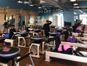 Club Pilates (United States, Omaha, 16909 Lakeside Hills Plaza, #115), fitness kulüpleri  Nebraska Eyaleti'nden