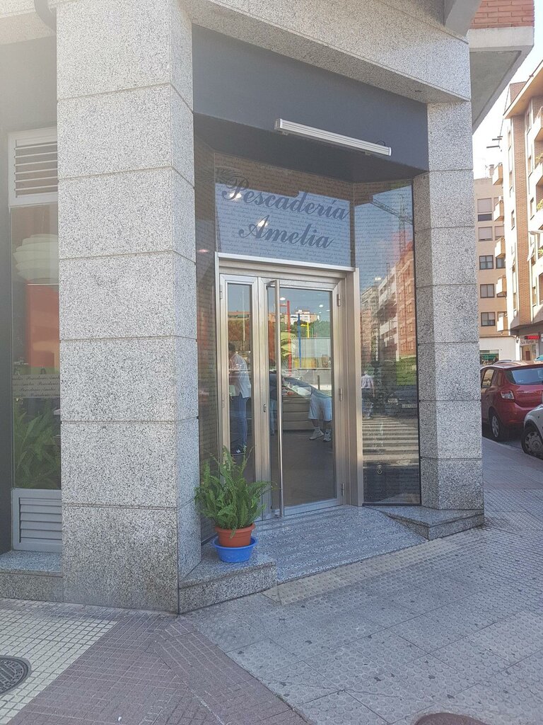 Balık çiftçiliği ve toptancıları Pescaderías Amelia, Logrono, foto