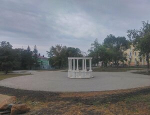 Ротонда (Chelyabinsk Region, Magnitogorsk, skver imeni Maksima Gorkogo), unutulmaz olayların yeri  Magnitogorsk'tan
