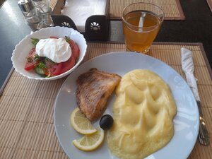 DKZhD Dining Room (ulitsa Bratyev Drozdovykh No:2, Tsentralniy City administrative district, Tsentralniy Microdistrict), kantin, yemekhane  Krasnodar'dan