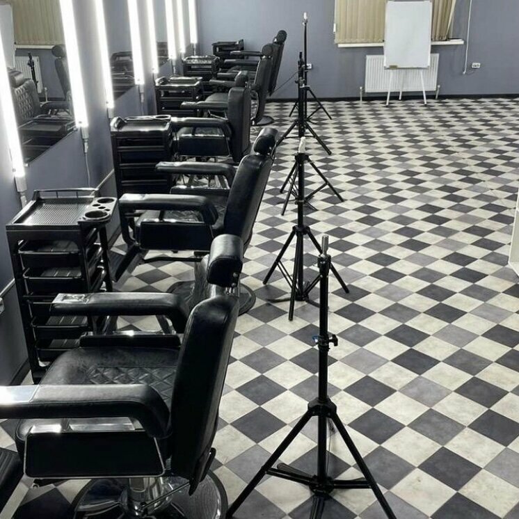 Kuaför meslek eğitimi General Academy, Krasnodar, foto