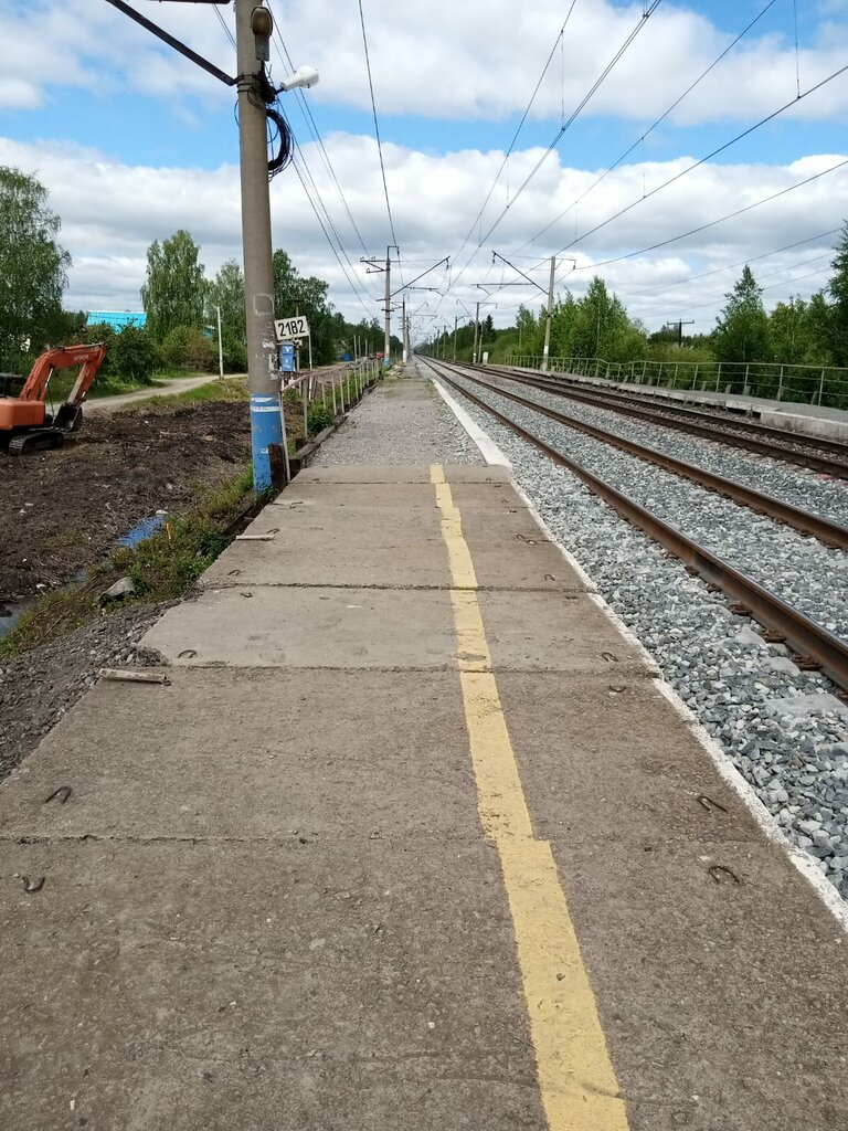 Tren istasyonu остановочный пункт Красная Горка, Tümen (Tiumenskaya) oblastı, foto
