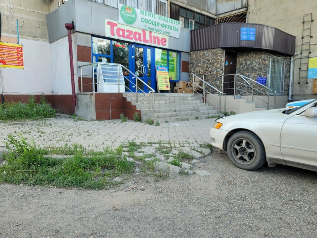 Manavlar Fruktovo, Semey, foto