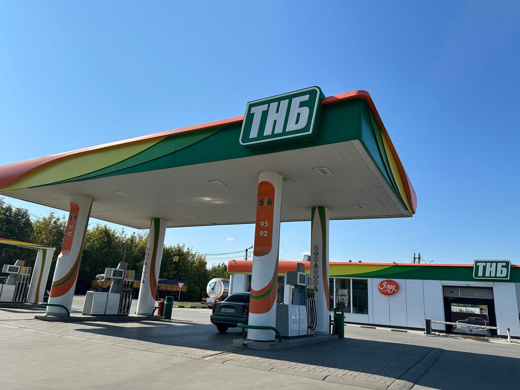 Benzin istasyonu Tnb, Novomoskovsk, foto