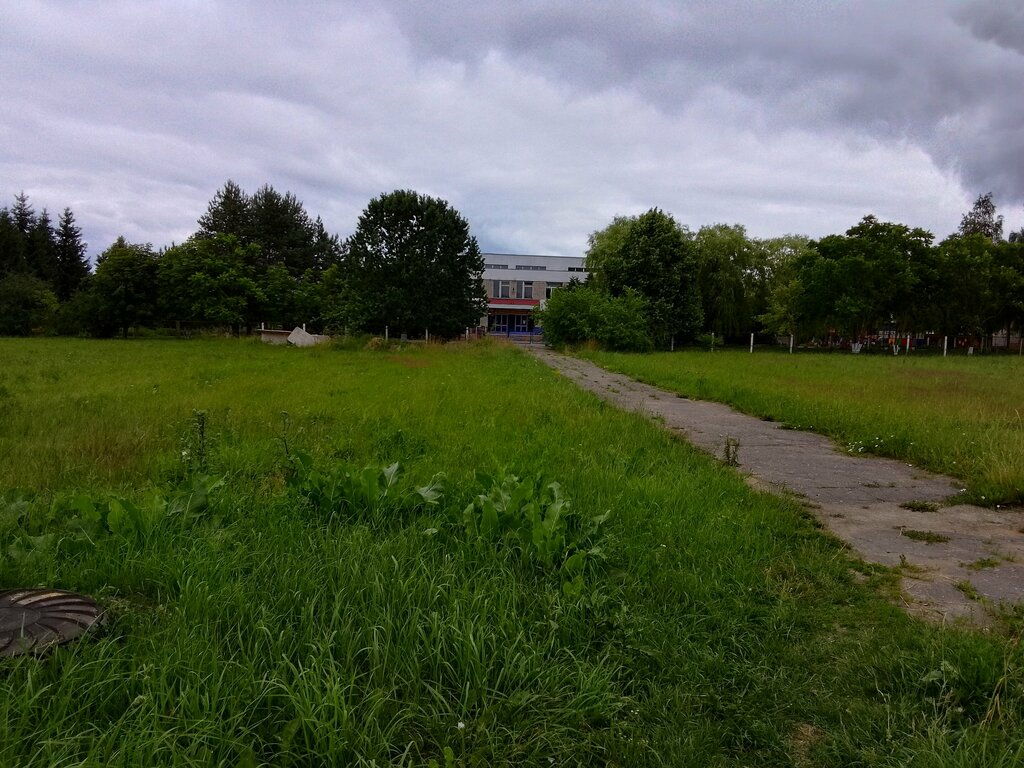 Ortaokul Bazovaya shkola -Sad, Minskaya oblastı, foto