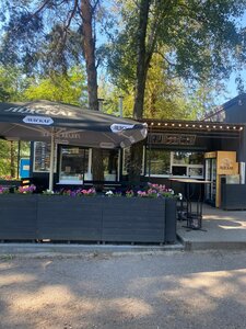 Zhanchik (Armeyskaya ulitsa No:8А, vioska Cnianka), kafe  Minskaya oblastından