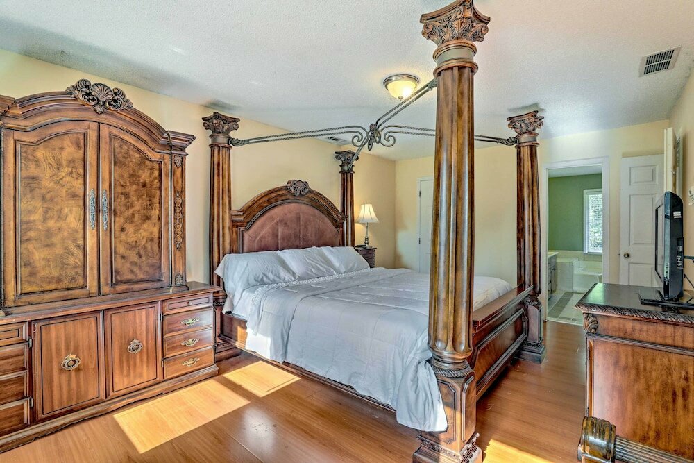 Otel Pet-friendly Lawrenceville House w Deck!, Georgia Eyaleti, foto