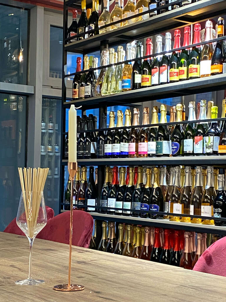 Alkollü içecekler Vinissimo, Moskova, foto