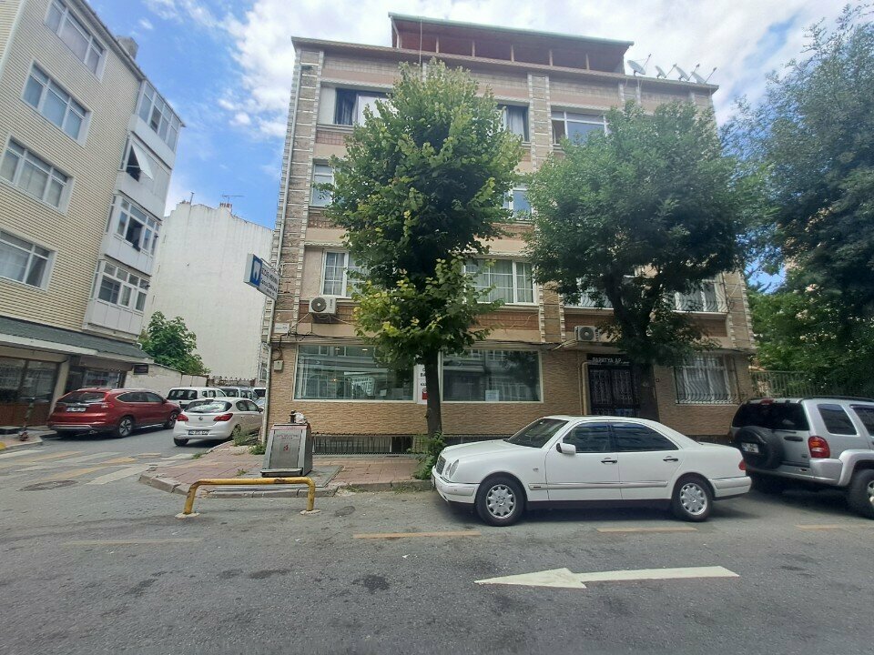 Özel ağız ve diş sağlığı klinikleri ve muayenehaneleri Diş Hekimi Cansu Baykan, İstanbul, foto